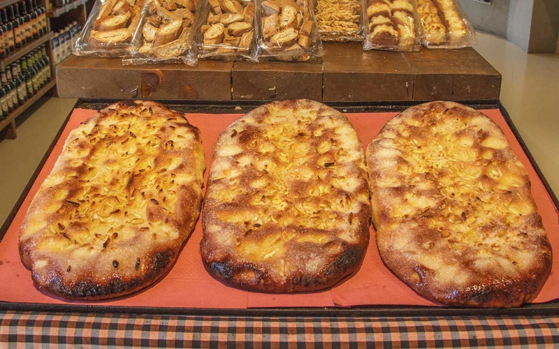 Coques de Perafita - Forn Franquesa - Recepta familiar des de 1952 ...